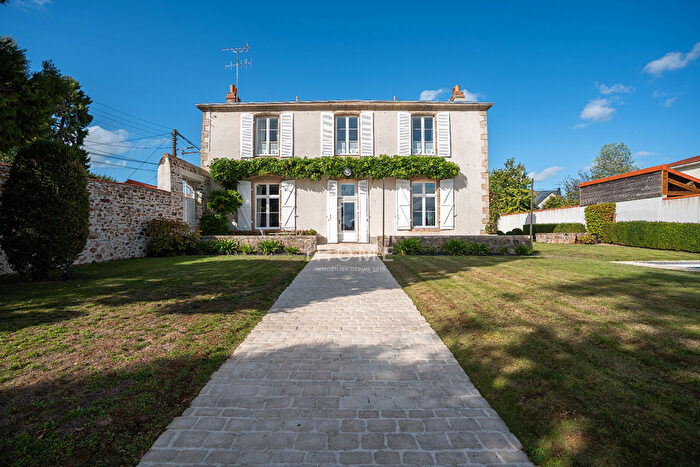 Maison à vendre - Cholet, Gambetta - 7 pièces - 4 chambres