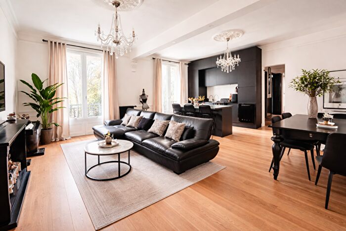Appartement 4 pièces à vendre à Enghien-les-Bains