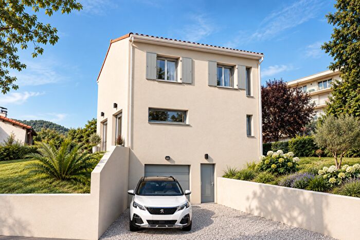 Maison 4 pièces à vendre à Dallet