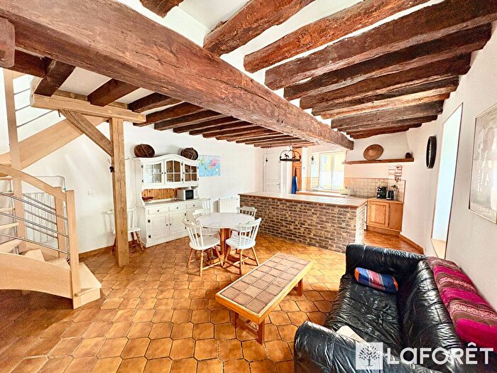 Maison à louer - Mairie-Centre Nord, Nemours - 3 pièces - 2 chambres