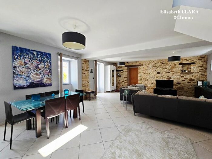 Maison 5 pièces à vendre à Évry-Grégy-sur-Yerre