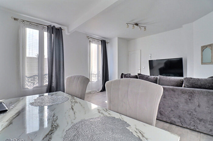 Appartement à vendre - Argenteuil, Centre-ville - 2 pièces - 1 chambre