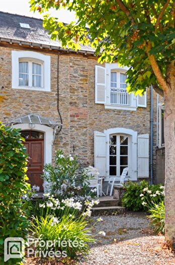 Laval, Les Fourches : Maison 5 pièces à vendre