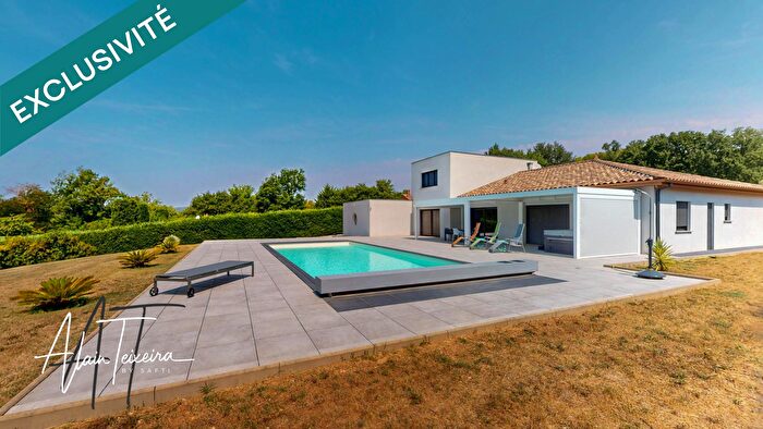Maison 6 pièces à Villecroze, à vendre