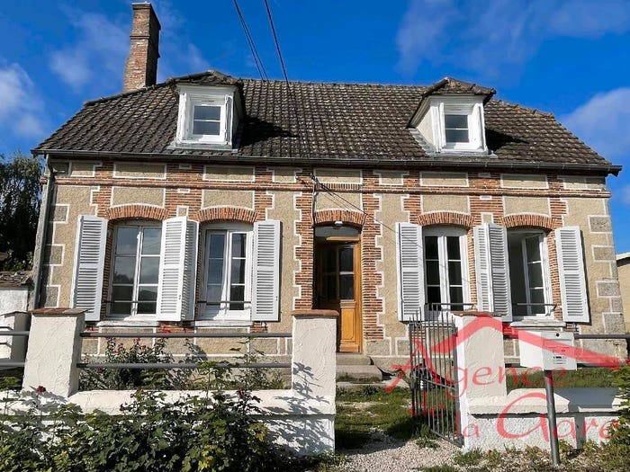 Maison 4 pièces à louer - Saint-Quentin-le-Verger