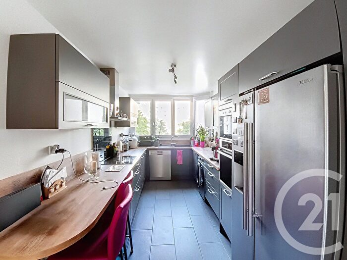 Appartement à vendre - Saint-Denis, Delaunay, Belleville - 3 pièces - 2 chambres