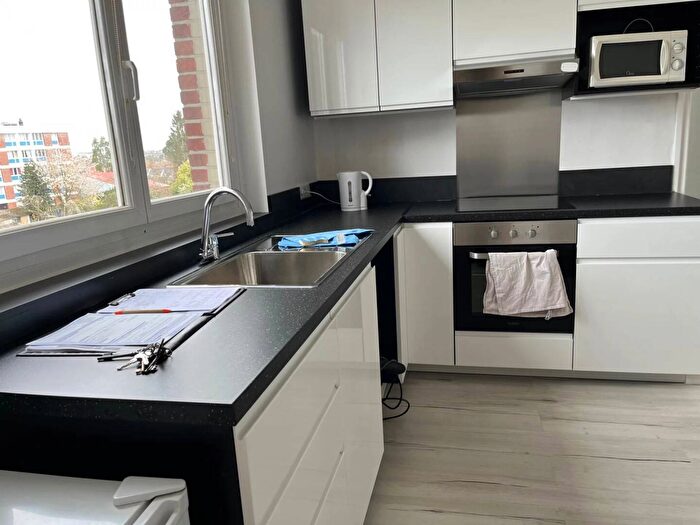 Appartement à louer - Sainte Anne-Faubourg, Amiens - 3 pièces