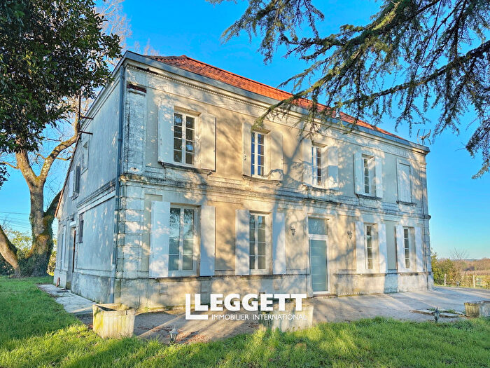 Maison à vendre - Cercoux - 10 pièces - 8 chambres