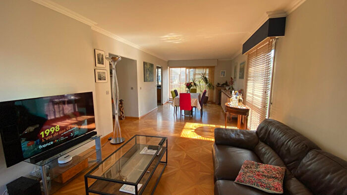 Appartement 5 pièces à vendre - Le Raincy, Gare