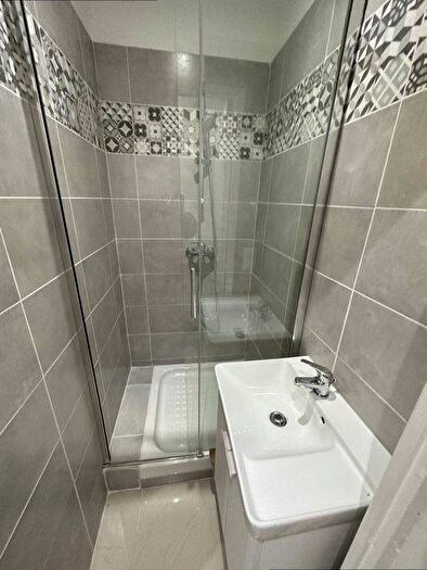 Appartement à louer - Nord Residentiel, Enghien-les-Bains - 2 pièces - 1 chambre