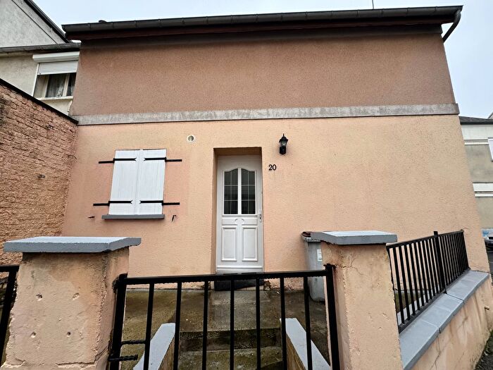 Saint-Quentin, Centre-ville - Maison 2 pièces à louer