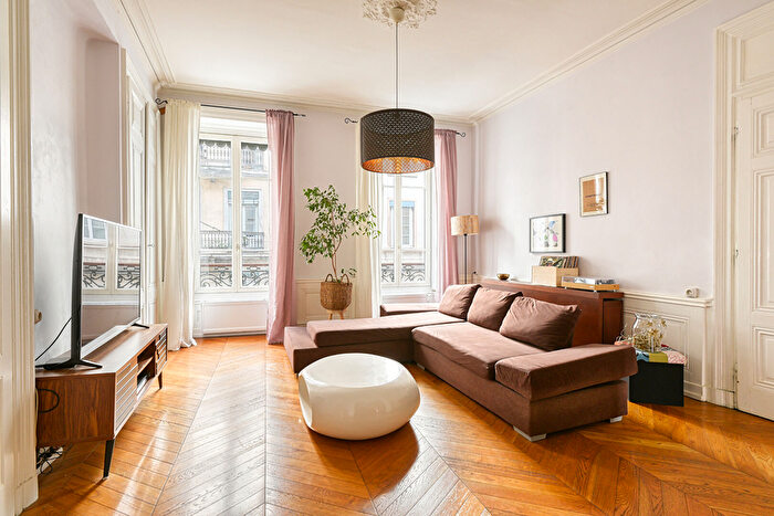 Appartement à vendre - Lyon e , Mutualité, Préfecture, Moncey - 3 pièces - 2 chambres