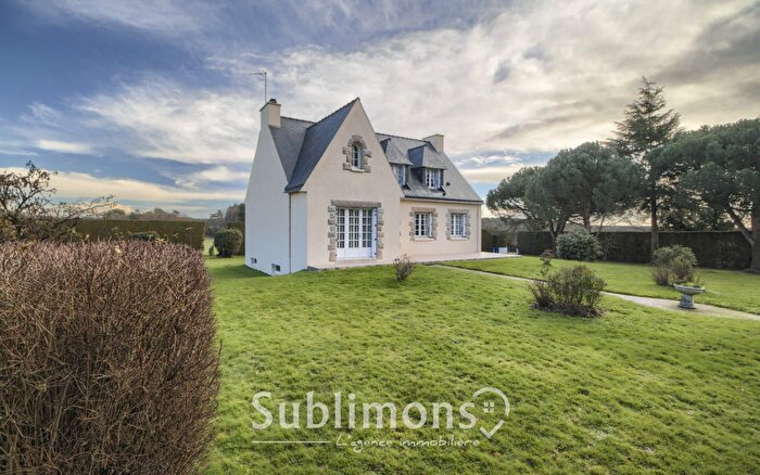 Maison à vendre - Carentoir - 9 pièces - 4 chambres