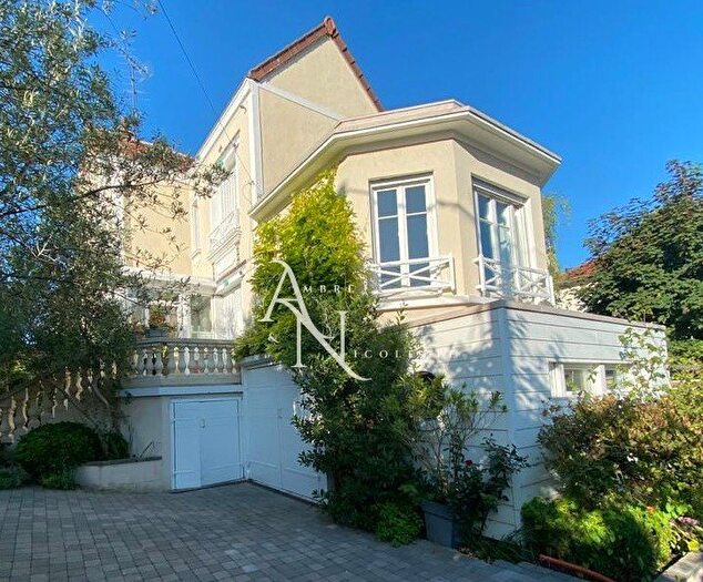 Maison à vendre - Rosny-sous-Bois, Le Pré Gentil - 8 pièces - 5 chambres