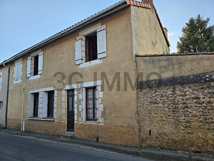 Maison à vendre - Chalandray - 5 pièces - 4 chambres