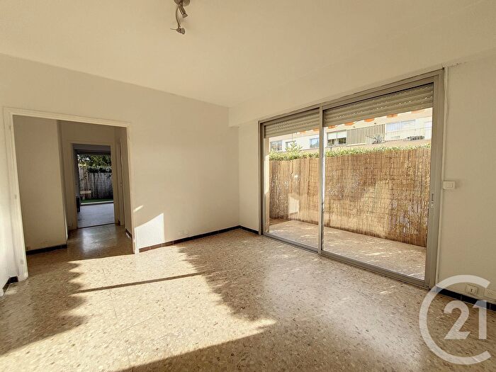 Appartement 2 pièces à Mandelieu-la-Napoule, Les Termes, à louer