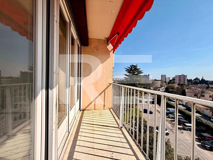 Appartement à vendre - Nîmes, Clos dOrville - 2 pièces - 1 chambre