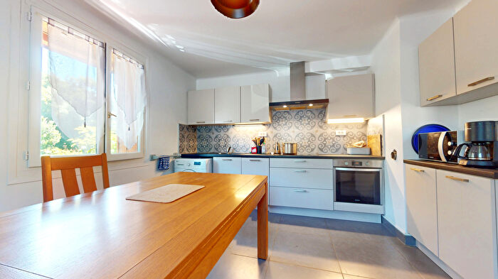 Appartement à vendre - Châtillon-sur-Cluses - 3 pièces - 2 chambres