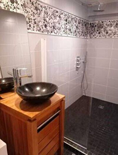LIle-Saint Maurille, Les Ponts-de-Cé : Appartement 1 pièce à louer