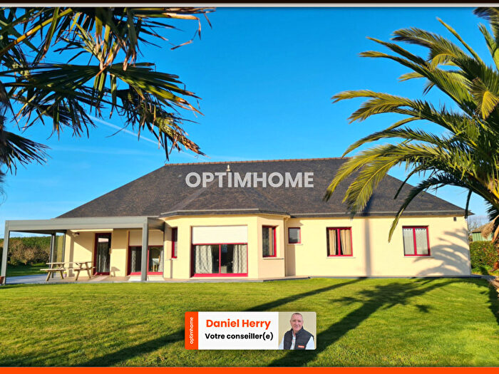 Maison à vendre - Plounévez-Lochrist - 6 pièces - 4 chambres