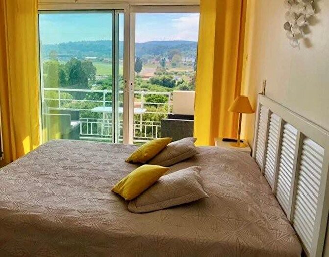 Appartement 1 pièce à louer - Hippodrome-Kennedy, Cagnes-sur-Mer