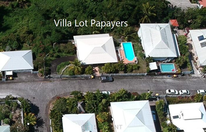 Maison à vendre - Les Trois-Îlets - 7 pièces - 5 chambres