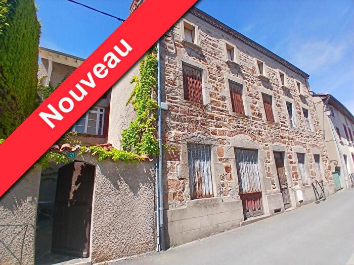 Rozier-en-Donzy : Maison 4 pièces à vendre
