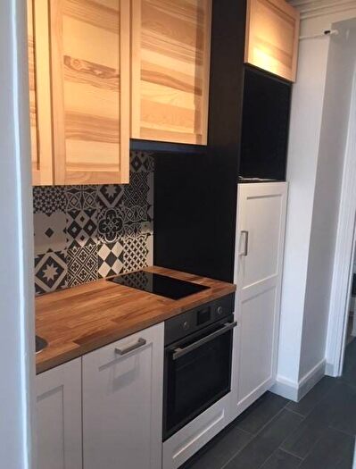 Appartement à louer - Paris ème - 2 pièces - 1 chambre