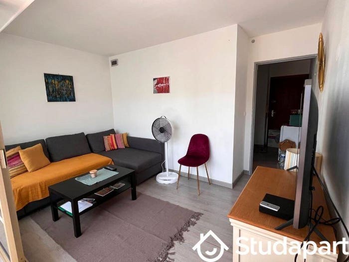 Le Puy, Antibes : Appartement 1 pièce à louer