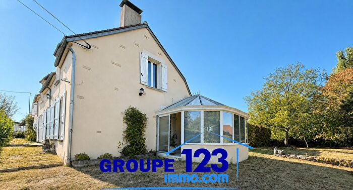 Escamps : Maison 6 pièces à vendre