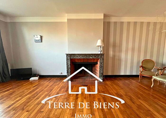 Appartement à louer - Villers-Cotterêts - 5 pièces - 3 chambres