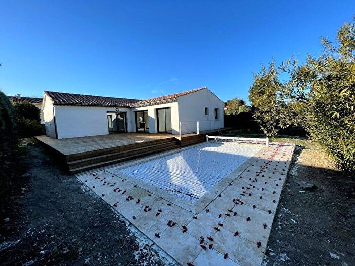Exterieurs, Cabriès : Maison 4 pièces à louer