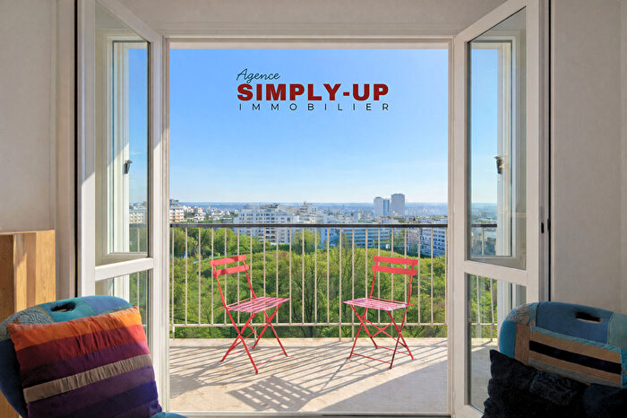 Appartement 4 pièces à Paris 20ème, Télégraphe, Pelleport, Saint-Fargeau, à vendre