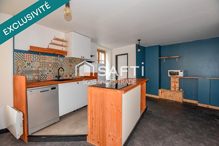 Maison à vendre - Saint-Bonnet-le-Château - 3 pièces - 2 chambres
