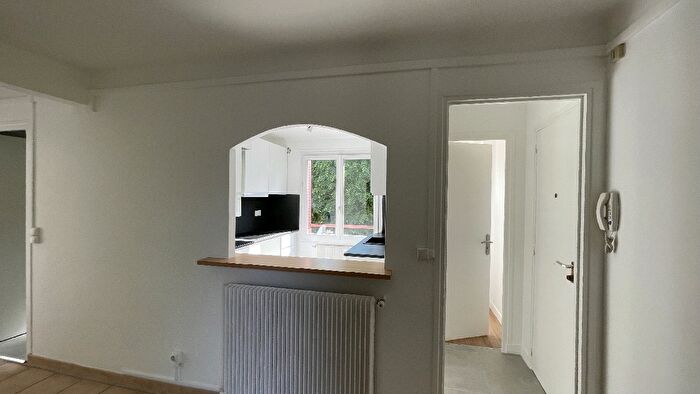 Appartement à louer - Palaiseau - 3 pièces - 2 chambres