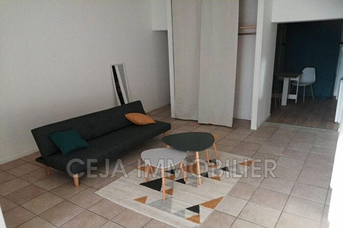Centre Ancien, Draguignan : Appartement 1 pièce à louer