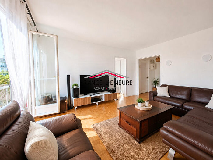 Appartement 4 pièces à vendre à Franconville, Hôtel de Ville
