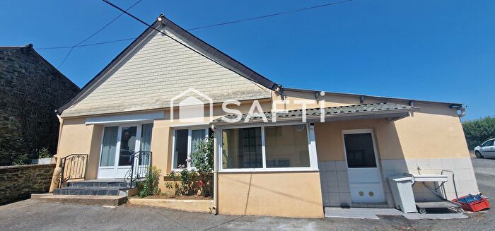 Maison 10 pièces à Plessala, à vendre