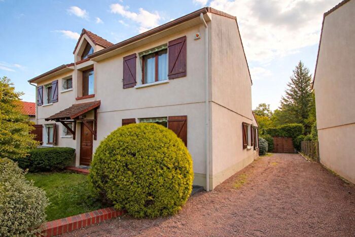 Maison à vendre - Saint-Jean-de-Braye, Est - 5 pièces - 4 chambres