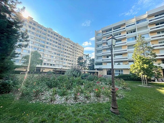 Appartement à vendre - Maisons-Alfort, Charentonneau - 4 pièces - 3 chambres