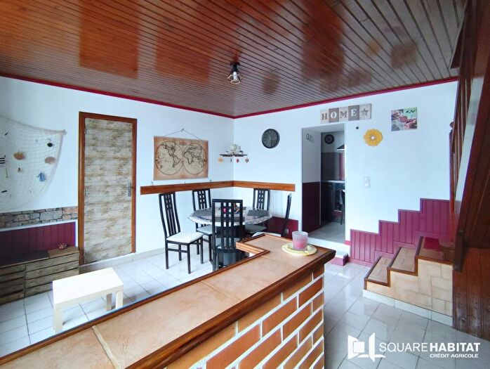 Langoat : Maison 4 pièces à louer
