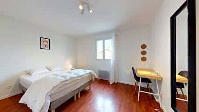 Appartement à louer - Grands Champs, Romainville - 1 pièce