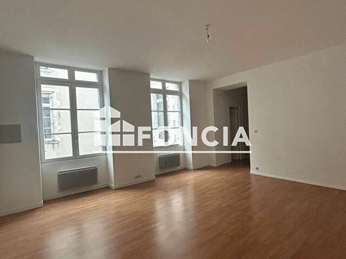 Appartement à louer - Carmes-République, Orléans - 3 pièces - 2 chambres