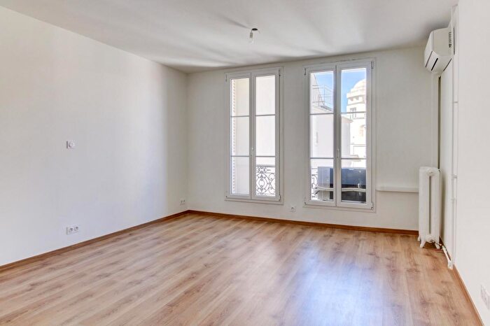 Appartement à vendre - Nice, Carré dor - 1 pièce