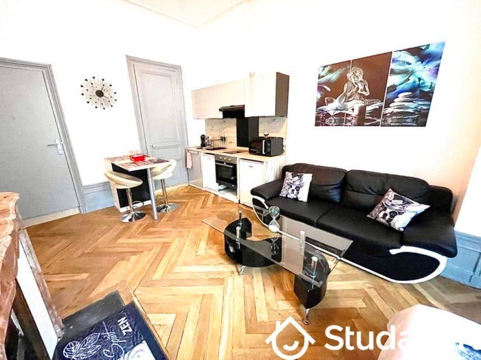 Jacquard, Saint-Étienne - Appartement 1 pièce à louer