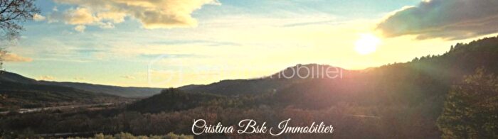 Maison à vendre - Digne-les-Bains - 8 pièces - 5 chambres