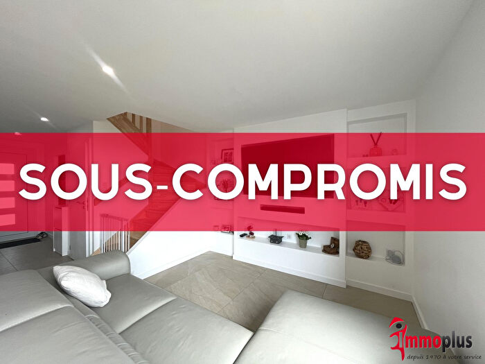 Maison à vendre - Ensisheim - 4 pièces - 3 chambres