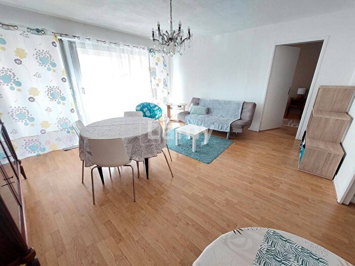 Appartement à louer - Le Hameau, Pau - 2 pièces