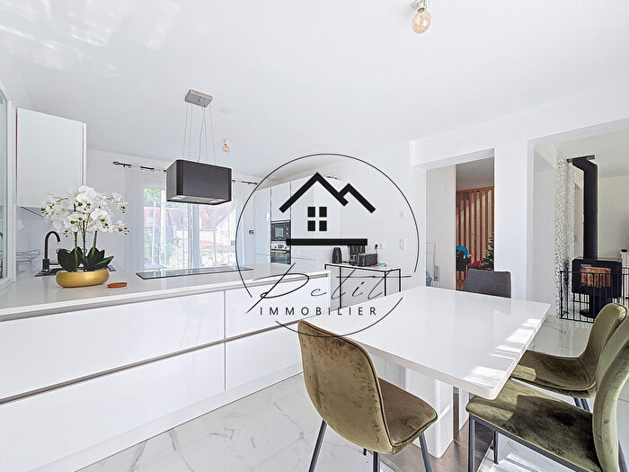 Maison à vendre - Ully-Saint-Georges - 6 pièces - 4 chambres