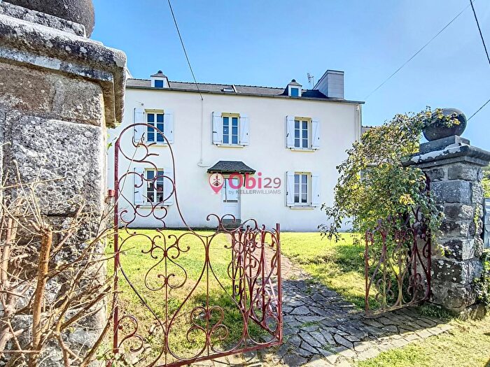 Maison à vendre - Hôpital-Camfrout - 12 pièces - 7 chambres